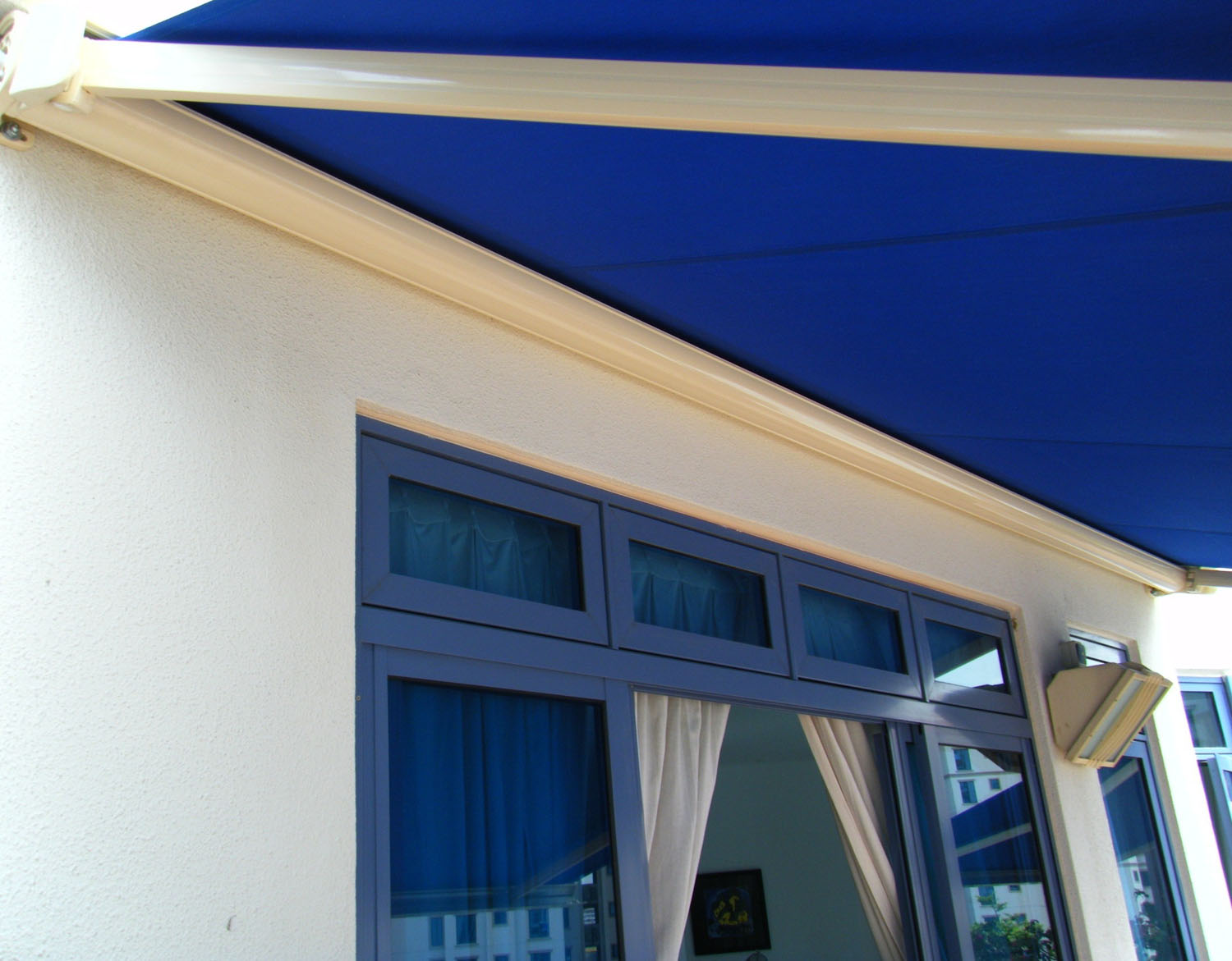 Zip Track Blinds Singapore | Outdoor Zip Blinds for Balcony